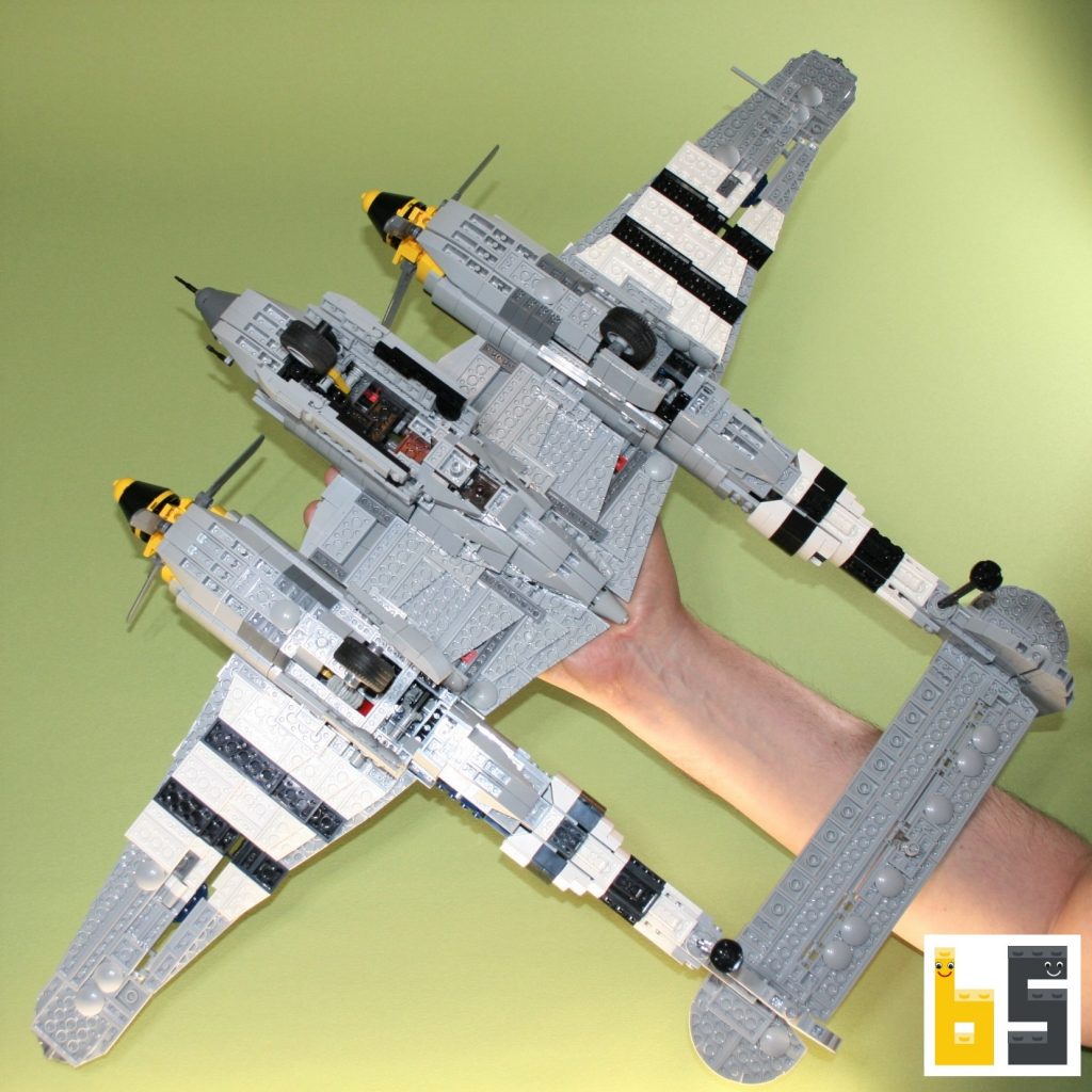 Lockheed P-38 Lightning – kit from LEGO® bricks – The Brickworms